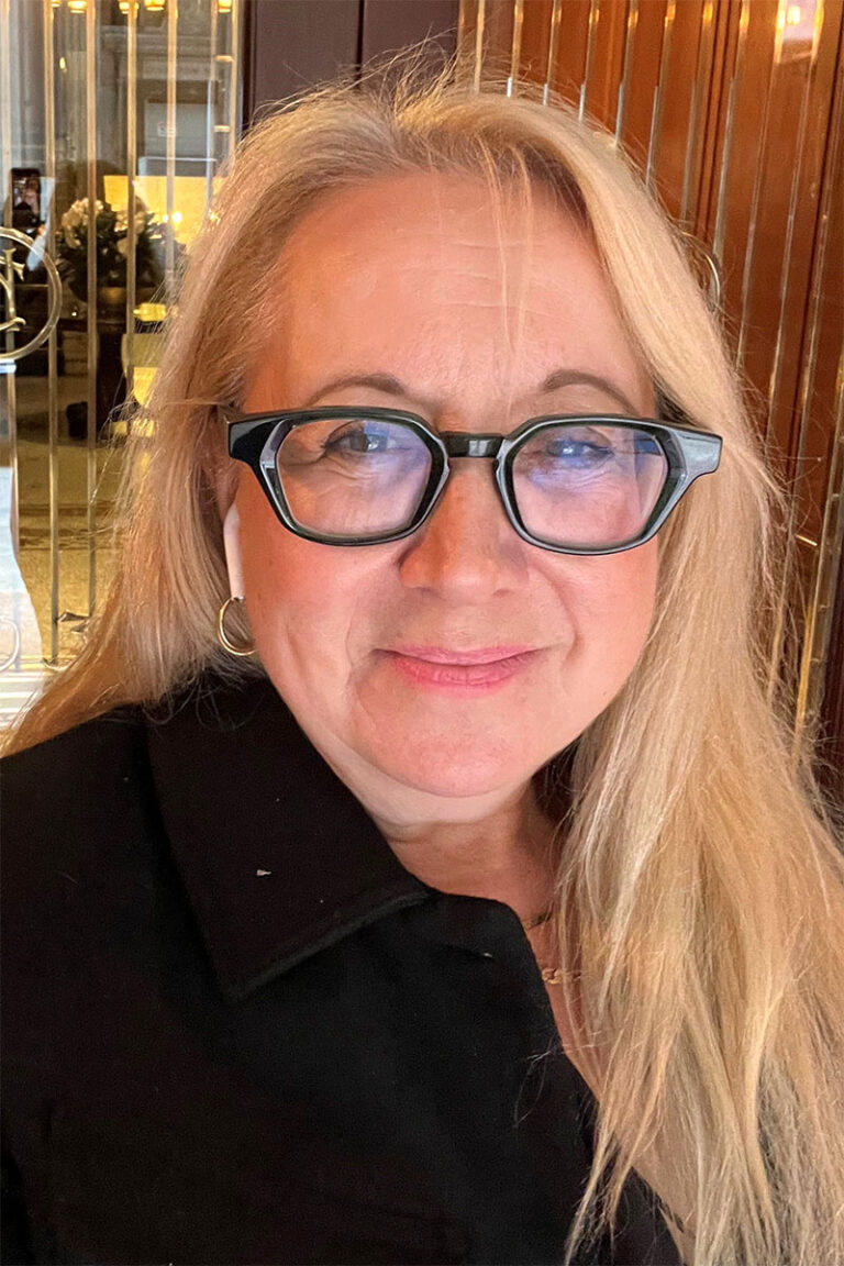 Deborah Knight - Women's Healthy Living Show